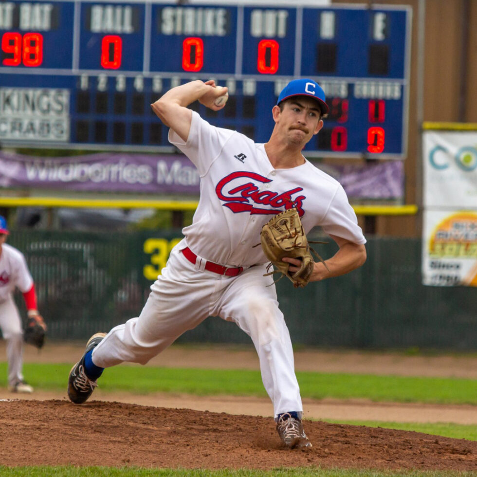 Caleb Ruiz pitches a shut out for 2-0 win over Kings | Humboldt Crabs